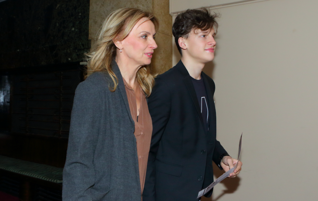 Galerie: Syn slavných rodičů Jáchym Kraus: Vyrostl v pořádného fešáka a ...