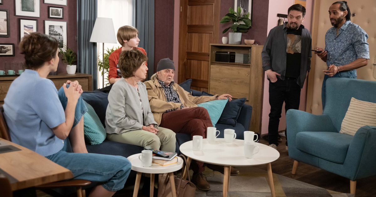 Galerie: Seriál Ulice: Poznáte záhadného alfa samce Julia a řada ...