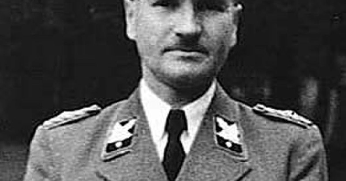 Galerie: Nacistický šéf Červeného kříže Ernst Robert Grawitz: Oblíbený ...